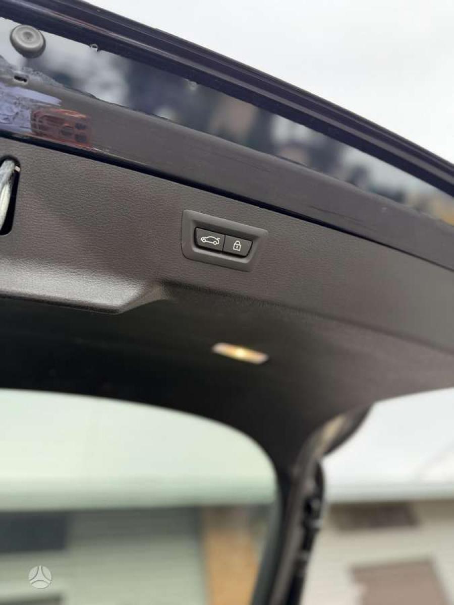 Melns BMW X6 M 2015 Panevēža, ar dzinēja tilpumu 2.99 L un nobraukumu 84 tūkst. km par 23000 €, foto 12 vietnē AUTOMOTO.COM.LV
