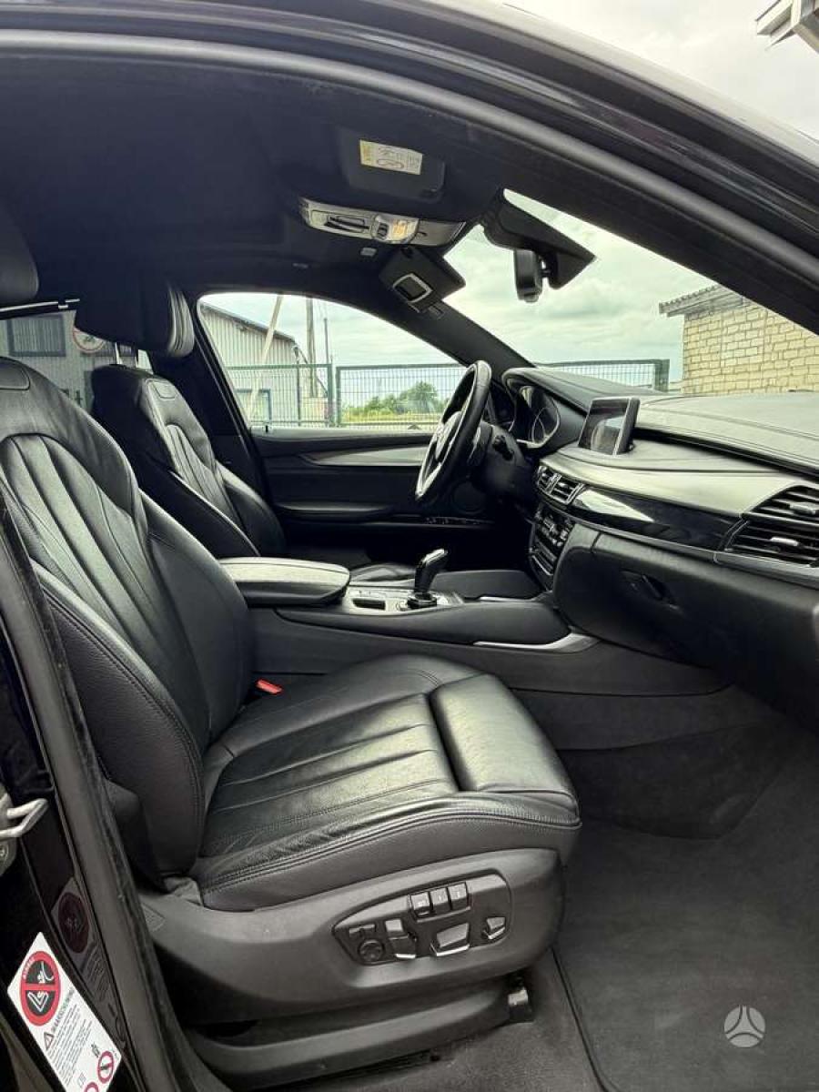 Melns BMW X6 M 2015 Panevēža, ar dzinēja tilpumu 2.99 L un nobraukumu 84 tūkst. km par 23000 €, foto 21 vietnē AUTOMOTO.COM.LV