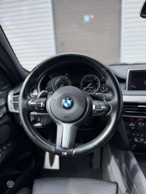 Melns BMW X6 M 2015 Panevēža, ar dzinēja tilpumu 2.99 L un nobraukumu 84 tūkst. km par 23000 €, foto 23 vietnē AUTOMOTO.COM.LV