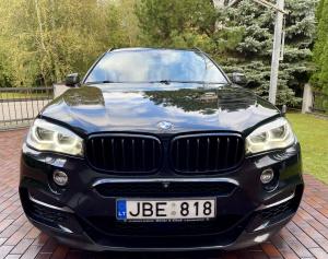 Black BMW X6 M 2015 in Siauliai, with an engine capacity of 2.99 L and mileage of 230 thousand km for 25800 €, photo 3 on AUTOMOTO.COM.LV