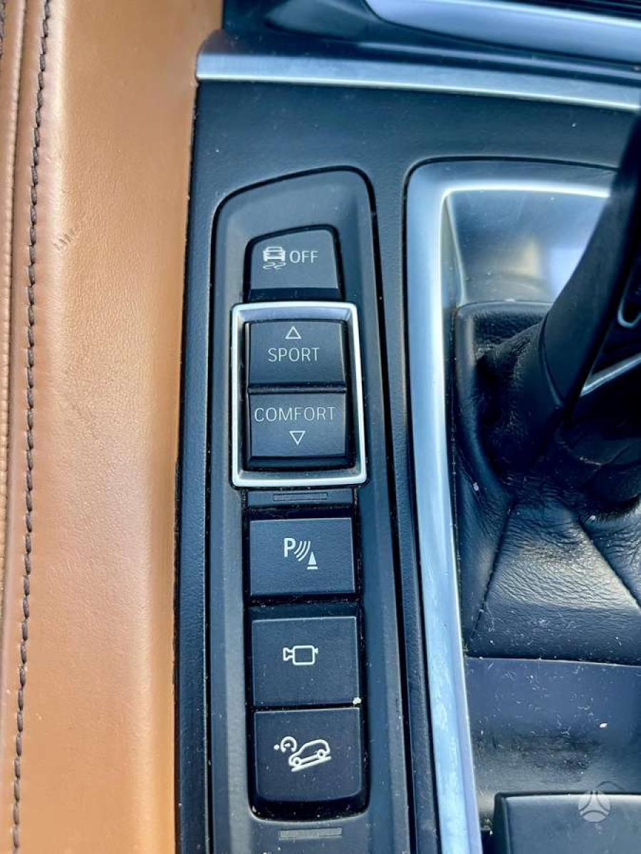 Black BMW X6 M 2015 in Siauliai, with an engine capacity of 2.99 L and mileage of 230 thousand km for 25800 €, photo 23 on AUTOMOTO.COM.LV