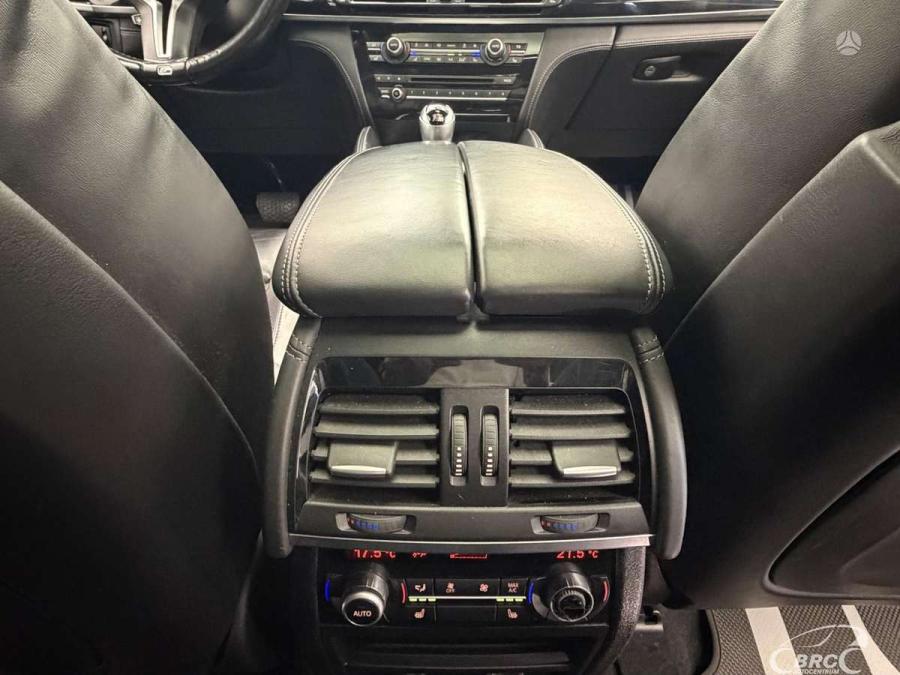 Melns BMW X6 M 2017 Viļņa, ar dzinēja tilpumu 4.40 L un nobraukumu 91 tūkst. km par 23900 €, foto 17 vietnē AUTOMOTO.COM.LV