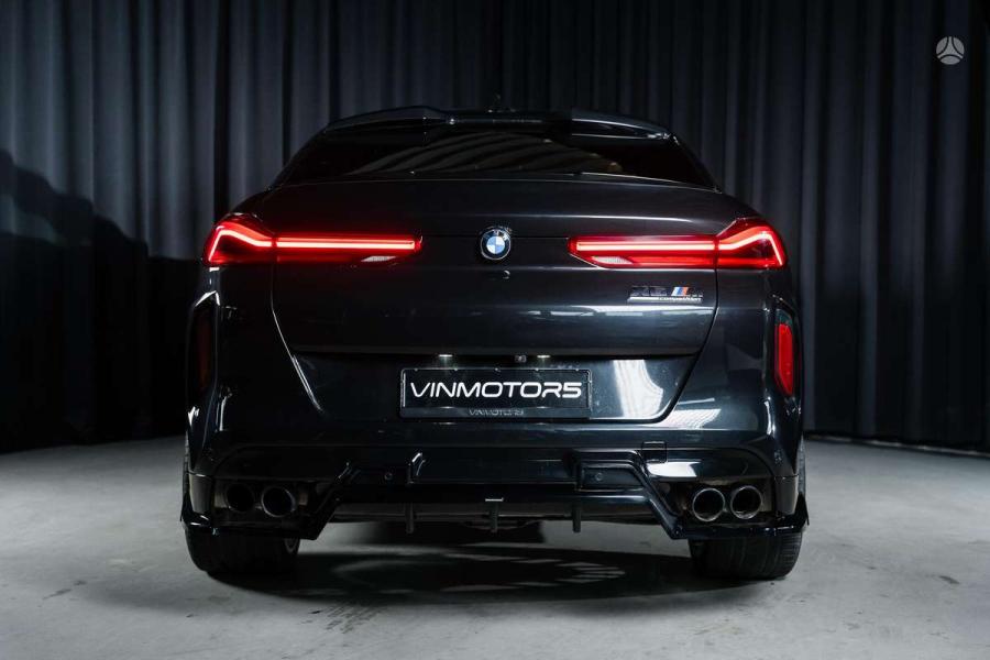 Black BMW X6 M 2022 in Vilnius, with an engine capacity of 4.40 L and mileage of 40 thousand km for 88000 €, photo 6 on AUTOMOTO.COM.LV