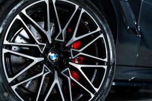Black BMW X6 M 2022 in Vilnius, with an engine capacity of 4.40 L and mileage of 40 thousand km for 88000 €, photo 14 on AUTOMOTO.COM.LV