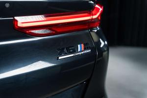 Black BMW X6 M 2022 in Vilnius, with an engine capacity of 4.40 L and mileage of 40 thousand km for 88000 €, photo 16 on AUTOMOTO.COM.LV