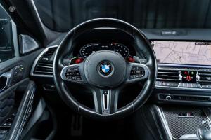 Black BMW X6 M 2022 in Vilnius, with an engine capacity of 4.40 L and mileage of 40 thousand km for 88000 €, photo 22 on AUTOMOTO.COM.LV