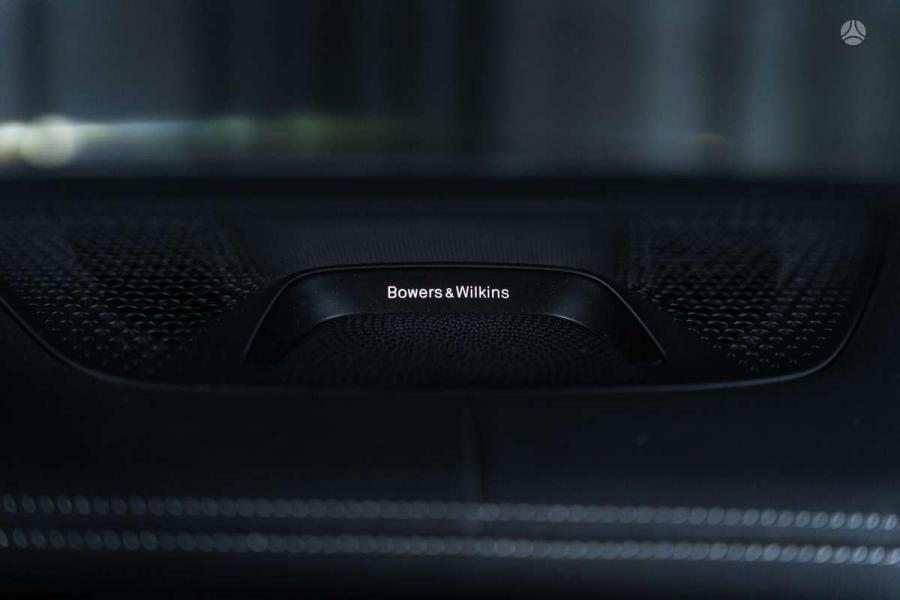 Black BMW X6 M 2022 in Vilnius, with an engine capacity of 4.40 L and mileage of 40 thousand km for 88000 €, photo 27 on AUTOMOTO.COM.LV