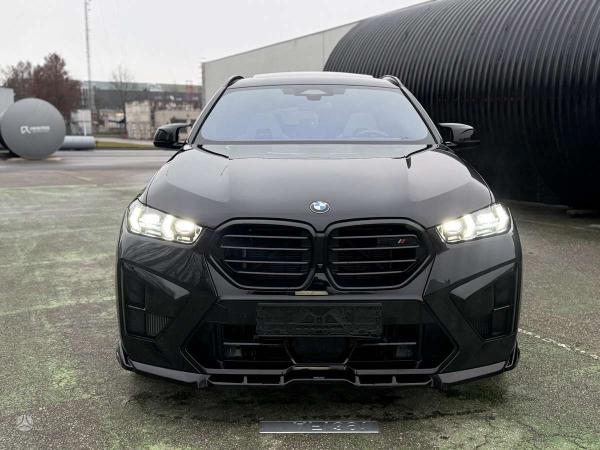 Black BMW X6 M 2024 in Marijampole, with an engine capacity of 4.40 L and mileage of 16 thousand km for 110000 €, photo 2 on AUTOMOTO.COM.LV