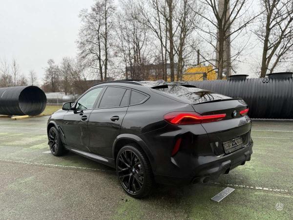 Black BMW X6 M 2024 in Marijampole, with an engine capacity of 4.40 L and mileage of 16 thousand km for 110000 €, photo 4 on AUTOMOTO.COM.LV