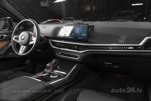 Black BMW X6 M 2024 in Riga, with an engine capacity of 4.40 L and mileage of 17 thousand km for 115000 €, photo 8 on AUTOMOTO.COM.LV