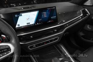 Black BMW X6 M 2024 in Riga, with an engine capacity of 4.40 L and mileage of 17 thousand km for 115000 €, photo 17 on AUTOMOTO.COM.LV