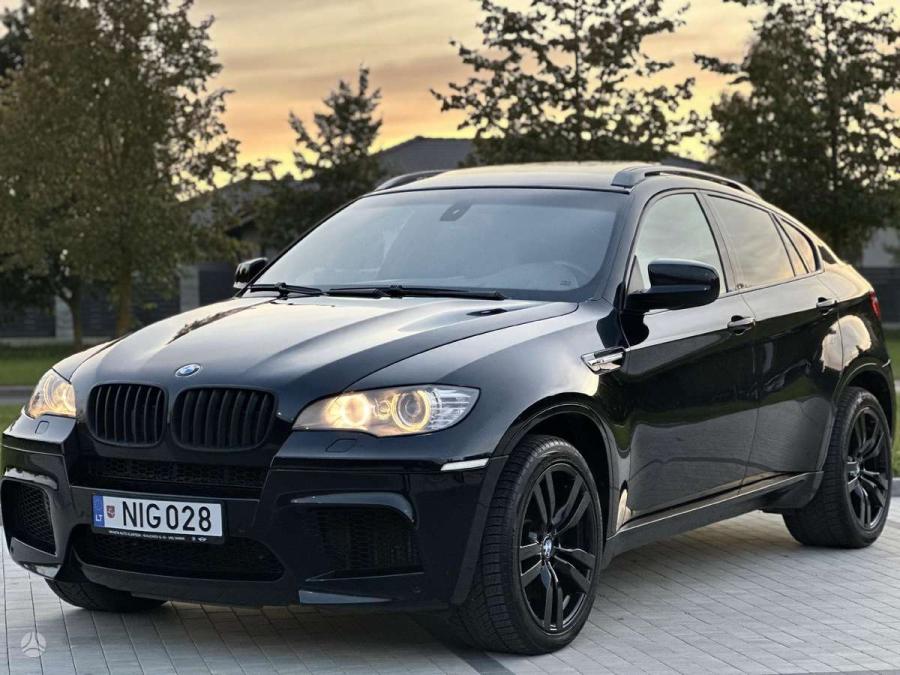 Blue BMW X6 M 2010 in Siauliai, with an engine capacity of 4.40 L and mileage of 133 thousand km for 15950 €, photo 4 on AUTOMOTO.COM.LV