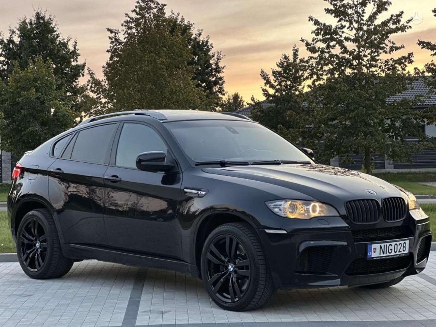 Blue BMW X6 M 2010 in Siauliai, with an engine capacity of 4.40 L and mileage of 133 thousand km for 15950 €, photo 5 on AUTOMOTO.COM.LV