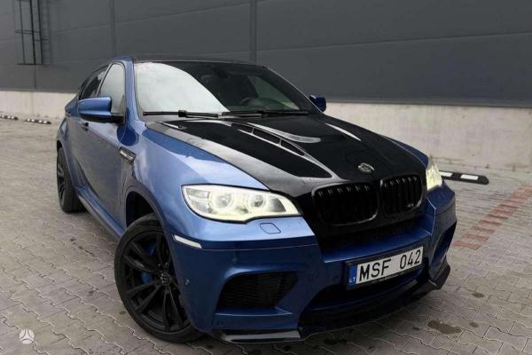 Blue BMW X6 M 2013 in Siauliai, with an engine capacity of 4.40 L and mileage of 100 thousand km for 24400 €, photo 1 on AUTOMOTO.COM.LV