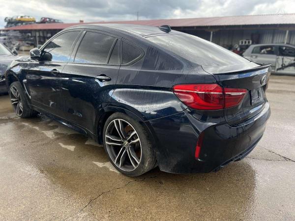 Zils BMW X6 M 2015 Kauņa, ar dzinēja tilpumu 4.40 L un nobraukumu 101 tūkst. km par 10228 €, foto 5 vietnē AUTOMOTO.COM.LV