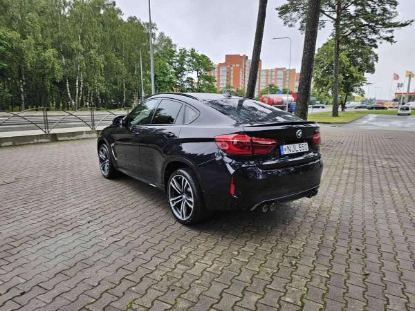 Blue BMW X6 M 2016 in Klaipeda, with an engine capacity of 4.40 L and mileage of 130 thousand km for 35000 €, photo 11 on AUTOMOTO.COM.LV
