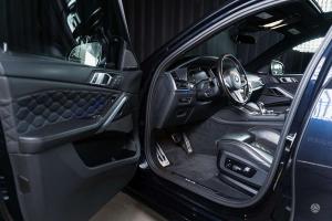 Zils BMW X6 M 2022 Viļņa, ar dzinēja tilpumu 4.40 L un nobraukumu 66 tūkst. km par 69999 €, foto 18 vietnē AUTOMOTO.COM.LV
