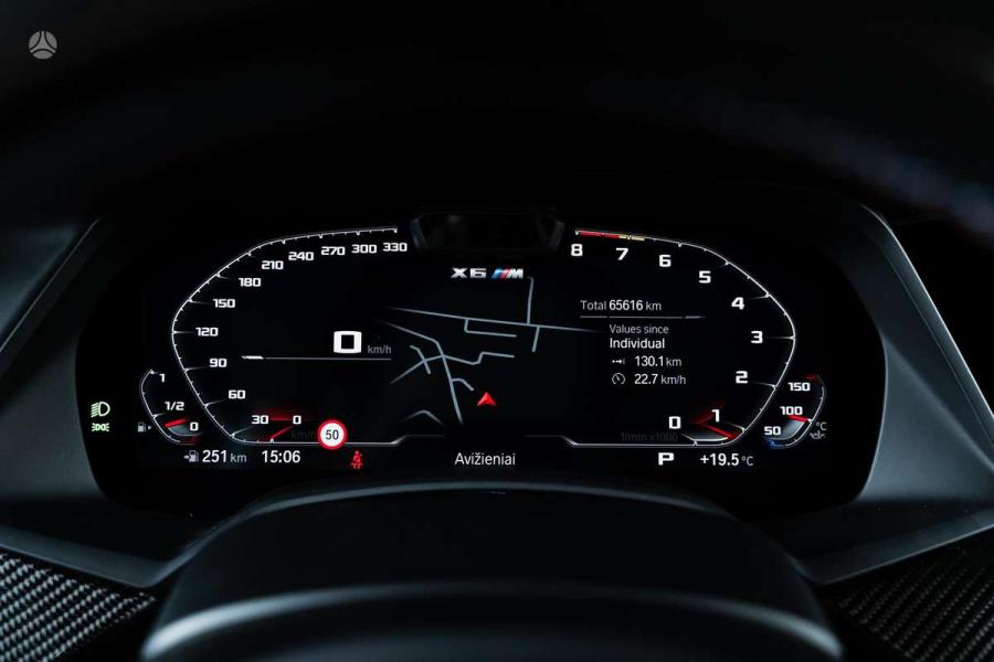 Zils BMW X6 M 2022 Viļņa, ar dzinēja tilpumu 4.40 L un nobraukumu 66 tūkst. km par 69999 €, foto 22 vietnē AUTOMOTO.COM.LV