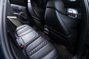 Zils BMW X6 M 2022 Viļņa, ar dzinēja tilpumu 4.40 L un nobraukumu 66 tūkst. km par 69999 €, foto 34 vietnē AUTOMOTO.COM.LV