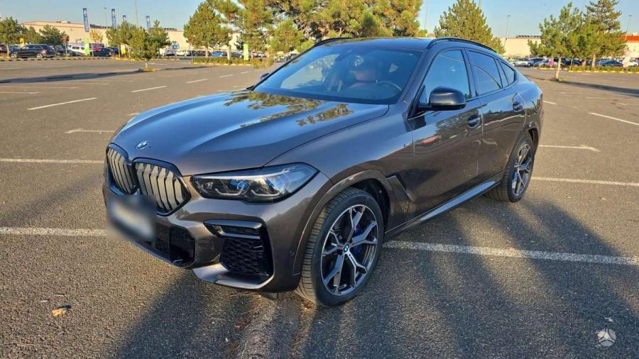 Brūns BMW X6 M 2022 Viļņa, ar dzinēja tilpumu 4.40 L un nobraukumu 35 tūkst. km par 65000 €, foto 2 vietnē AUTOMOTO.COM.LV