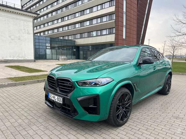 Zaļš BMW X6 M 2025 Klaipėda, ar dzinēja tilpumu 4.40 L un nobraukumu 14 tūkst. km par 115000 €, foto 2 vietnē AUTOMOTO.COM.LV
