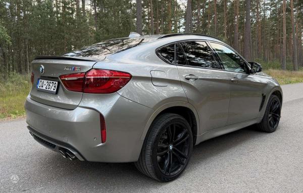 Grey BMW X6 M 2015 in Riga, with an engine capacity of 4.40 L and mileage of 180 thousand km for 28000 €, photo 6 on AUTOMOTO.COM.LV
