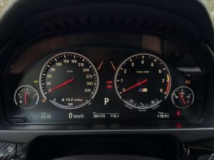 Grey BMW X6 M 2015 in Riga, with an engine capacity of 4.40 L and mileage of 180 thousand km for 28000 €, photo 16 on AUTOMOTO.COM.LV
