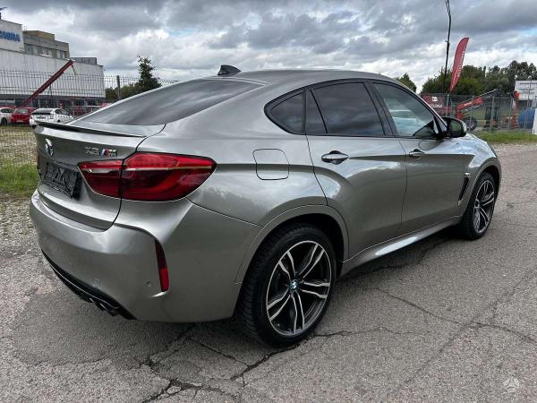 Pelēks BMW X6 M 2016 Panevēža, ar dzinēja tilpumu 4.40 L un nobraukumu 220 tūkst. km par 17200 €, foto 8 vietnē AUTOMOTO.COM.LV