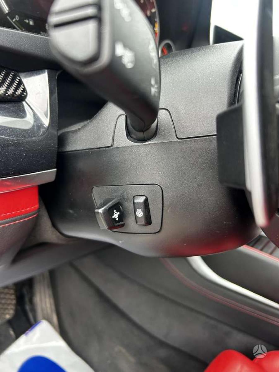 Pelēks BMW X6 M 2016 Panevēža, ar dzinēja tilpumu 4.40 L un nobraukumu 220 tūkst. km par 17200 €, foto 18 vietnē AUTOMOTO.COM.LV