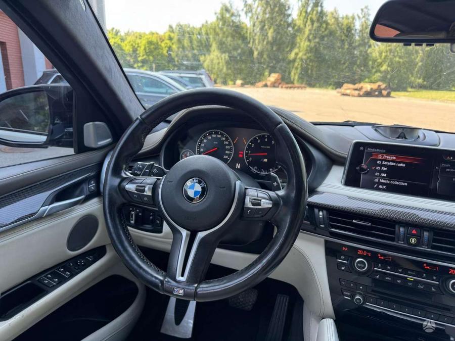 Grey BMW X6 M 2017 in Alytus, with an engine capacity of 4.40 L and mileage of 136 thousand km for 24700 €, photo 13 on AUTOMOTO.COM.LV