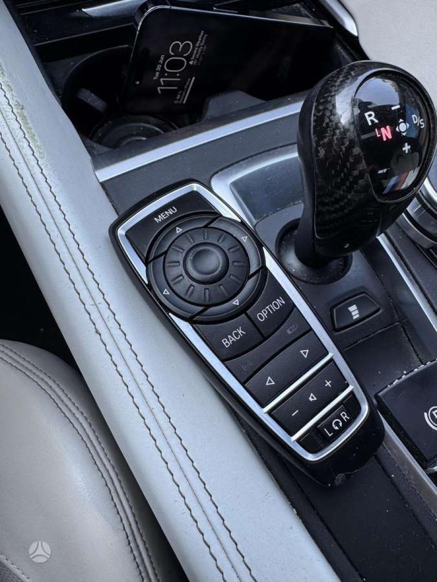 Grey BMW X6 M 2017 in Alytus, with an engine capacity of 4.40 L and mileage of 136 thousand km for 24700 €, photo 27 on AUTOMOTO.COM.LV