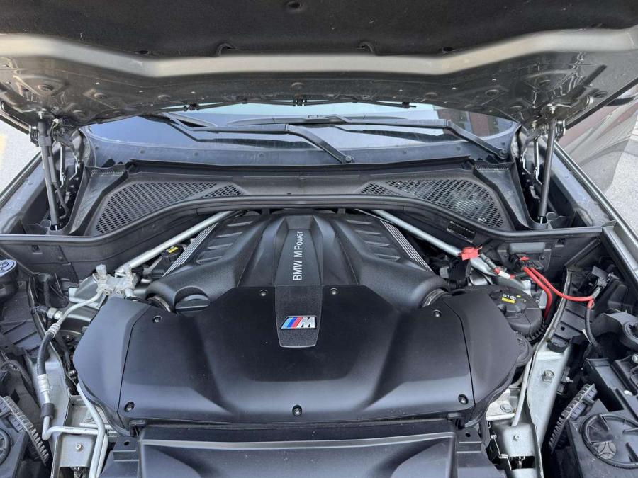 Grey BMW X6 M 2017 in Alytus, with an engine capacity of 4.40 L and mileage of 136 thousand km for 24700 €, photo 43 on AUTOMOTO.COM.LV