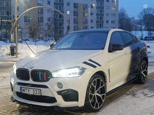 White BMW X6 M 2015 in Vilnius, with an engine capacity of 4.40 L and mileage of 153 thousand km for 34999 €, photo  on AUTOMOTO.COM.LV