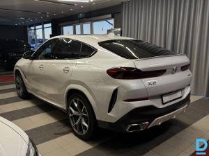 Balts BMW X6 M 2023 Mārupe, ar dzinēja tilpumu 3.00 L un nobraukumu 52 tūkst. km par 69990 €, foto 2 vietnē AUTOMOTO.COM.LV