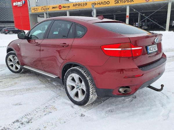 Sarkans BMW X6 2008 Viļņa, ar dzinēja tilpumu 2.99 L un nobraukumu 384 tūkst. km par 9750 €, foto 7 vietnē AUTOMOTO.COM.LV