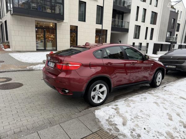 Sarkans BMW X6 2009 Viļņa, ar dzinēja tilpumu 3.00 L un nobraukumu 359 tūkst. km par 10600 €, foto 5 vietnē AUTOMOTO.COM.LV