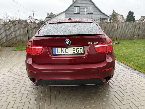 Red BMW X6 2010 in Klaipeda, with an engine capacity of 2.98 L and mileage of 210 thousand km for 9500 €, photo 3 on AUTOMOTO.COM.LV