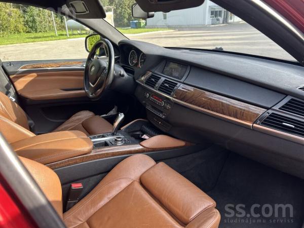 Sarkans BMW X6 2011 Rīga, ar dzinēja tilpumu 4.40 L un nobraukumu 217 tūkst. km par 14000 €, foto 4 vietnē AUTOMOTO.COM.LV