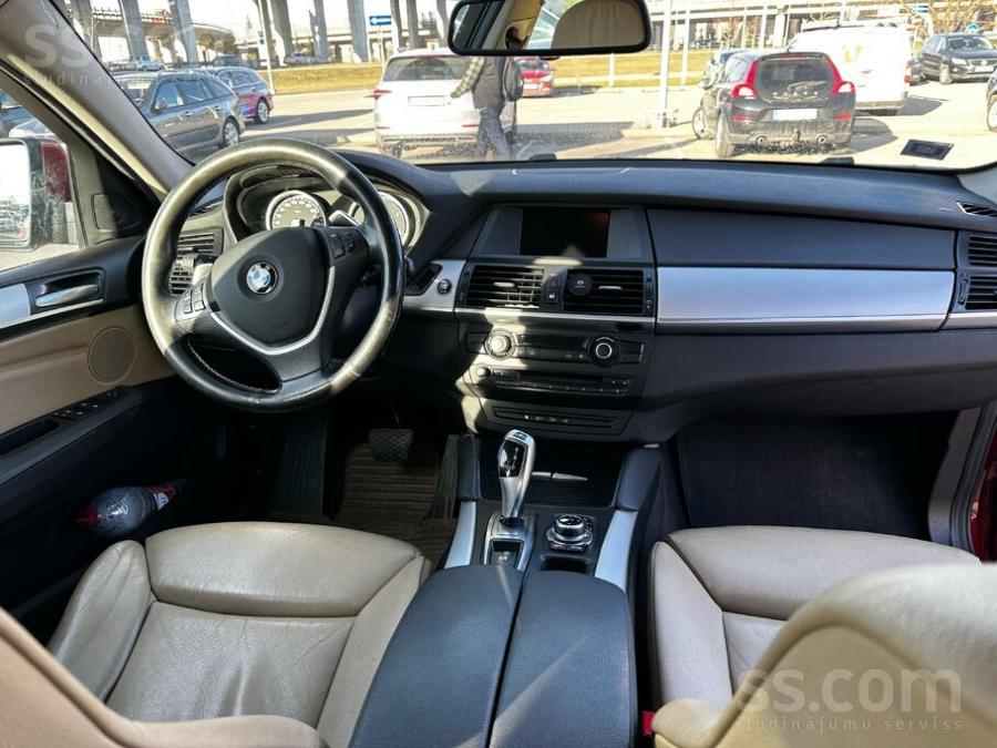 Красный БМВ Х6 2012 в Рига, объемом двигателя 3.00 л и пробегом 250 тыс. км за 10000 €, фото 6 на AUTOMOTO.COM.LV