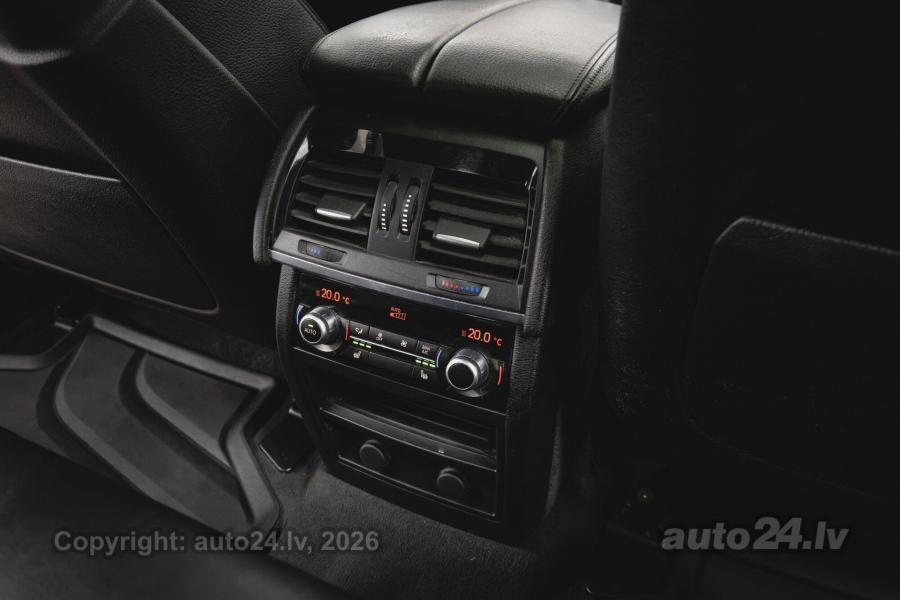 Red BMW X6 2015 in Tartu, with an engine capacity of 3.00 L and mileage of 209 thousand km for 23000 €, photo 22 on AUTOMOTO.COM.LV