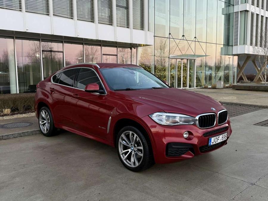Red BMW X6 2017 in Vilnius, with an engine capacity of 2.99 L and mileage of 191 thousand km for 22900 €, photo 11 on AUTOMOTO.COM.LV