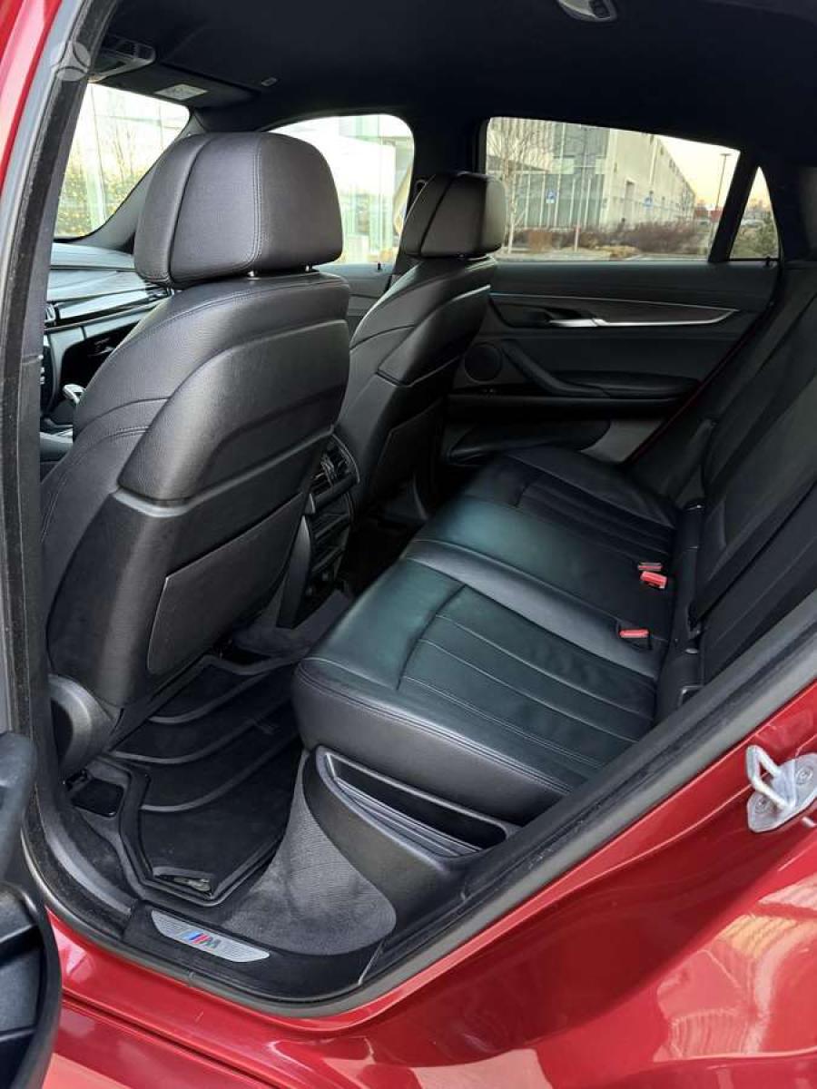 Red BMW X6 2017 in Vilnius, with an engine capacity of 2.99 L and mileage of 191 thousand km for 22900 €, photo 27 on AUTOMOTO.COM.LV