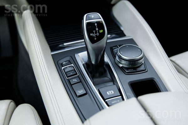 Sarkans BMW X6 2017 Rīga, ar dzinēja tilpumu 3.00 L un nobraukumu 175 tūkst. km par 29000 €, foto 10 vietnē AUTOMOTO.COM.LV