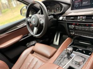 Sarkans BMW X6 2017 Rīga, ar dzinēja tilpumu 3.00 L un nobraukumu 109 tūkst. km par 32500 €, foto 7 vietnē AUTOMOTO.COM.LV