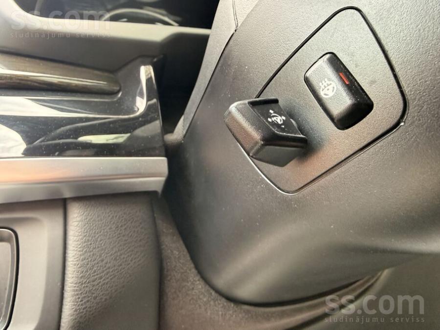 Sarkans BMW X6 2017 Rīga, ar dzinēja tilpumu 3.00 L un nobraukumu 109 tūkst. km par 32500 €, foto 15 vietnē AUTOMOTO.COM.LV