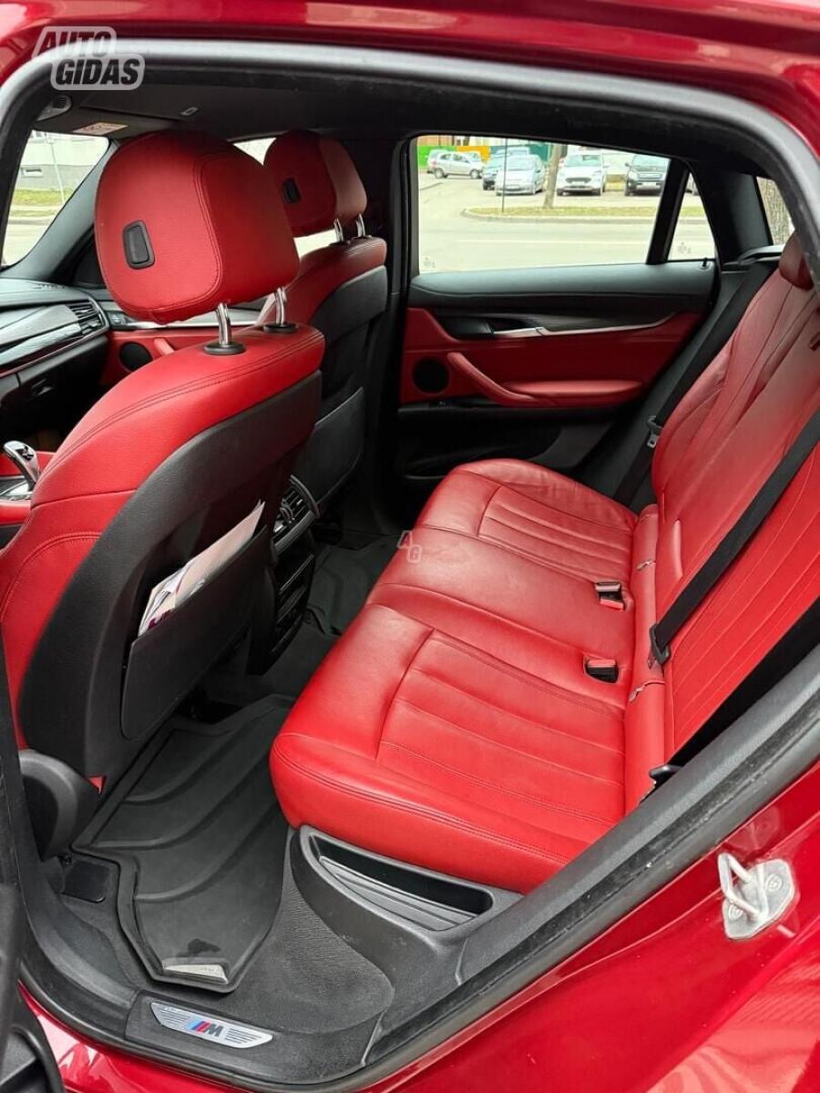 Red BMW X6 2018 in Vilnius, with an engine capacity of 3.00 L and mileage of 243 thousand km for 26200 €, photo 12 on AUTOMOTO.COM.LV