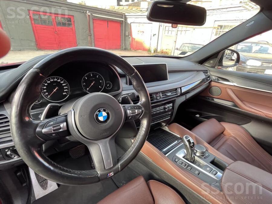 Red BMW X6 2018 in Riga, with an engine capacity of 3.00 L and mileage of 145 thousand km for 28500 €, photo 6 on AUTOMOTO.COM.LV