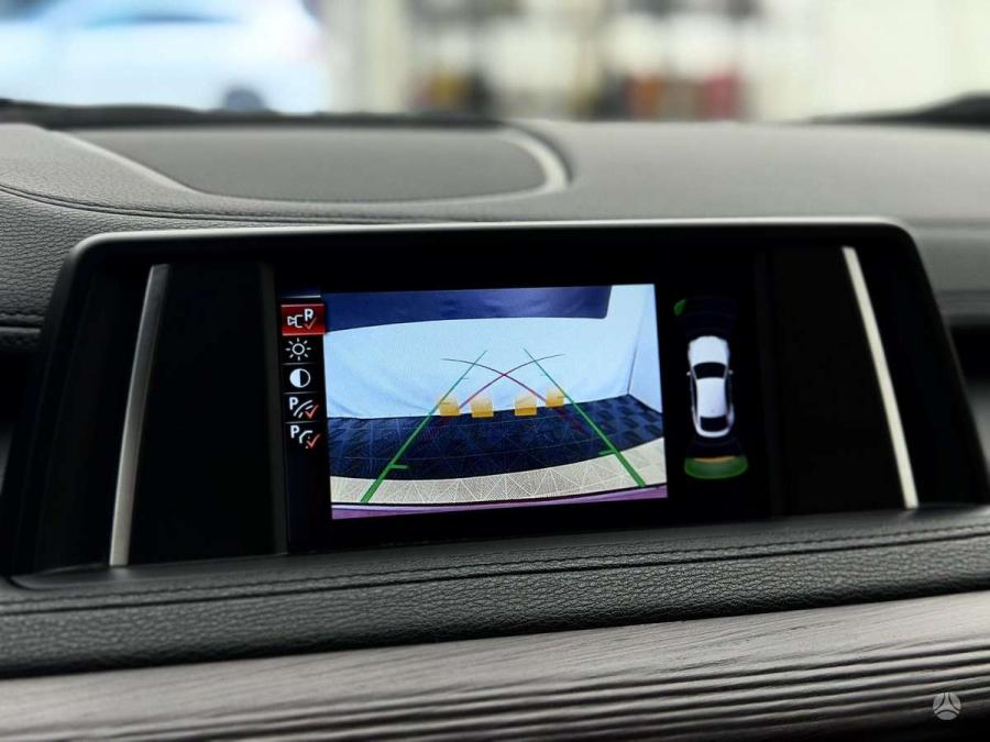 Sarkans BMW X6 2018 Viļņa, ar dzinēja tilpumu 2.99 L un nobraukumu 246 tūkst. km par 22400 €, foto 24 vietnē AUTOMOTO.COM.LV
