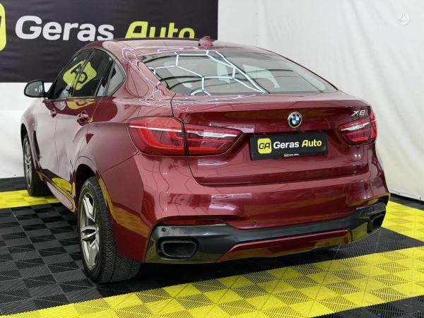 Sarkans BMW X6 2018 Viļņa, ar dzinēja tilpumu 2.99 L un nobraukumu 246 tūkst. km par 20990 €, foto 6 vietnē AUTOMOTO.COM.LV