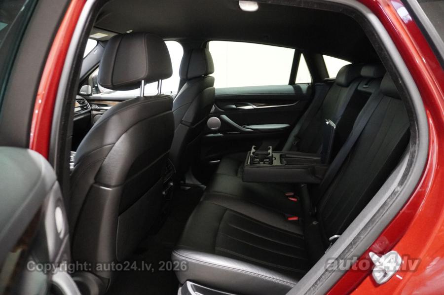 Sarkans BMW X6 2018 Tallina, ar dzinēja tilpumu 3.00 L un nobraukumu 149 tūkst. km par 28500 €, foto 12 vietnē AUTOMOTO.COM.LV